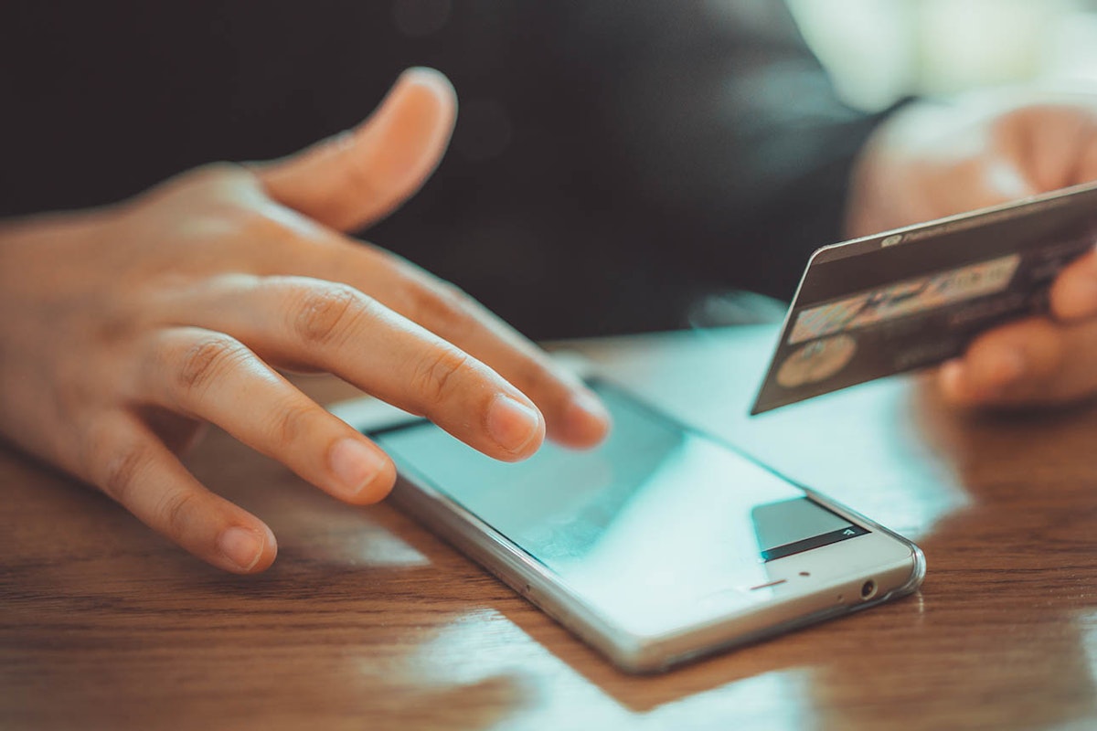 Beware phone and text scammers impersonating banks